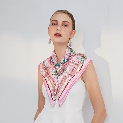 Cina Sciarpa quadrata e ombrello pieghevole per soluzioni di regalo aziendale in vendita