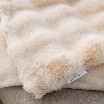 China Experience Comfortable Summer Air Conditioning with Tuscany Bubble Rabbit Blanket for sale