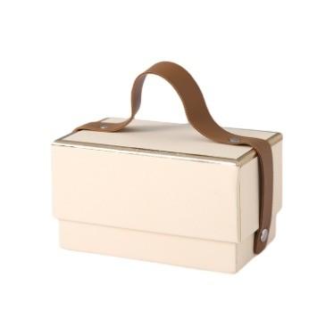 Chine Impression à écran de soie Exquis boîte à cadeaux à main pour les cadeaux d'anniversaire et de fleurs de Noël à vendre