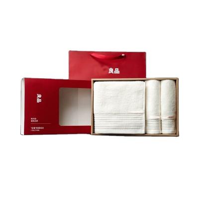 Chine Logo du client Lumière Luxe Amour ivre Toile de bain en laine avec 2 couleurs à vendre