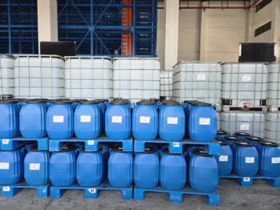 China Quick Dry PVC Adhesive Conventional Viscosity PVC Solvent Cement For Industrial Pipeline for sale