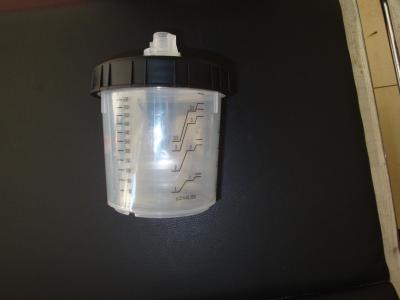 China professinal spray gun mixing cup inner cup,outer cup,cup lid and collars in 600ml for sale