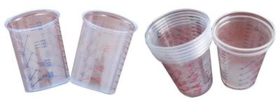 China 600cc with scales red,blue,black printing  calibrated mixing cups with cup lid for sale
