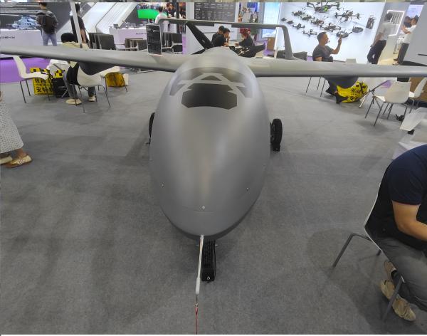 Quality VSK-P400 Runway Takeoff Fixed-Wing UAV with 100kg Payload, 6 Hours Endurance, and 1000km Range for Civil Mapping and Logistics for sale