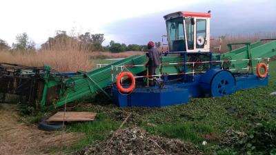 China China High Efficiency Low Price Aquatic Weed Harvester for Sale for sale