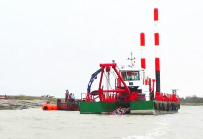 China 12 Inch Hydraulic Cutter Suction Sand/Mud/Mineral Dredger Machine for sale