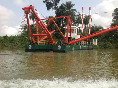 China 26 Inch Hydraulic Cutter Suction Dredger for Filling Sand for sale