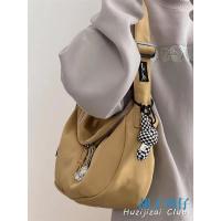 China Adjustable Strap Crossbody Tote Handbag Polyester Nylon Material Multipurpose for sale
