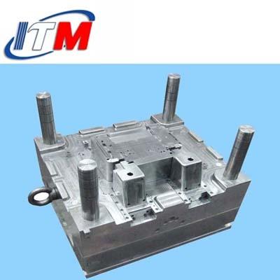China Injection Mold Manufacturers, Custom injection molding plastic parts auto parts mould with Hardness of steel for sale