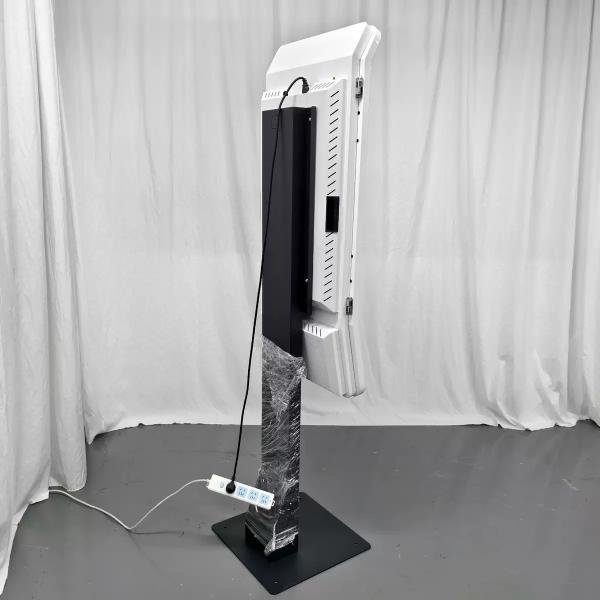 Quality Smart Face Recognition Kiosk 32 Inch McDonald Kiosk Machine Modular Design for sale