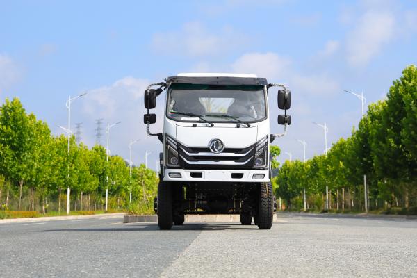 Quality Dongfeng four-wheel drive flat-head light truck off-road chassis for sale