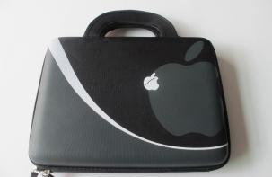China customised and durable EVA laptop bag ,apple logo laptop bag for sale