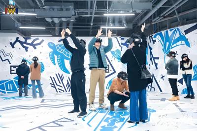 中国 XR アリーナ VR ゲーム インタラクティブな銃コントローラ 販売のため