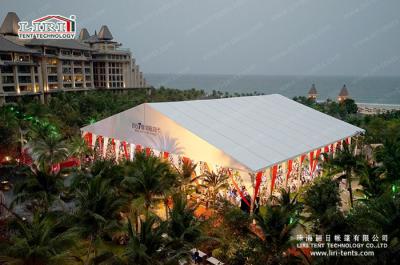 中国 多彩なライニングが付いている屋外のでき事の玄関ひさしのための防火効力のあるテント 販売のため