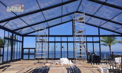 Cina Tenda ignifuga resistente UV di evento del partito con il muro laterale di vetro in vendita