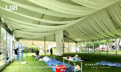 Cina Tende ignifughe per eventi nuziali M2 con pareti laterali in vetro di Liri in vendita