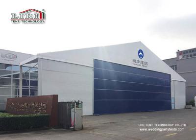 China Duurzame de Vliegtuigenhangaar van het Wind Bestand Aluminium met Auto Rolling Deur 30m Breedte Te koop