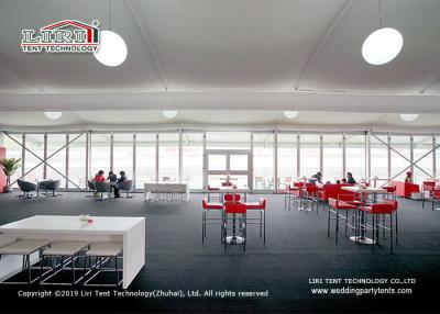 Cina Grande tenda 15x40m di Arcum con il pannello dell'ABS intorno e decorazione interna di lusso per l'evento F1 in vendita