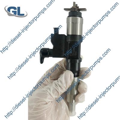 중국 ISUZU 4HK1용 6HK1 디젤 엔진 연료 인젝터 095000-5471 판매용