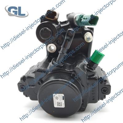 中国 SYMC D22 EURO6のための新しい共通の柵の燃料噴射装置ポンプ28526582 A6720700001 販売のため