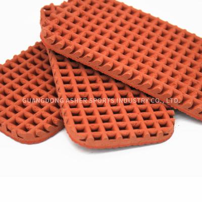 중국 수송할 수 있는 미리 제조하는 운영하는 궤도 재료 합성물 9 밀리미터 두께 판매용