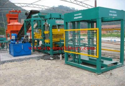 China Bloco 6-15 semi automático direto da economia de energia do desempenho da parte superior da fonte que faz a máquina à venda