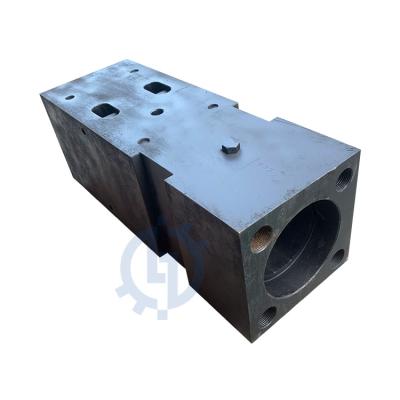 Chine Pièces de rechange hydrauliques TNB151 Front Head Cylinder de marteau de briseur de Toku à vendre