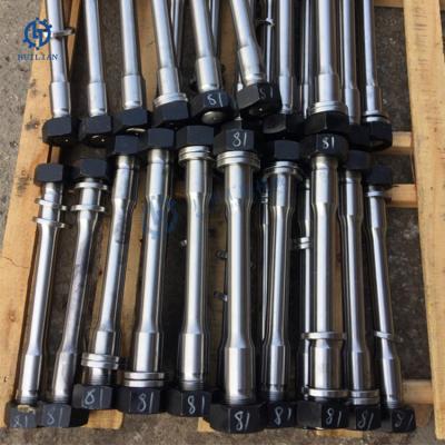 중국 볼트와 Sb81 유압 브레이커 예비품을 위한 쪽 볼트를 통한 수산 굴삭기 망치 판매용