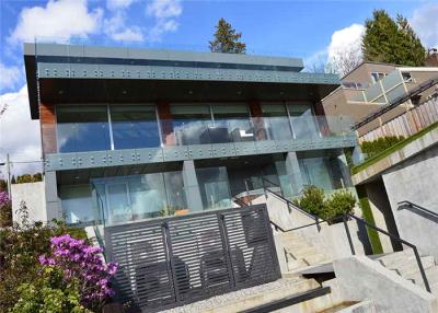China Modern Simple Design Balcony Glass Railing with Stainless Steel Standoff Fixing for sale