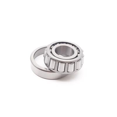 Cina Single Row Tapered Bearing 32003 Made of GCR15 Chrome Steel for Smooth Operation in vendita