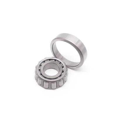 Китай Single Row Tapered Bearing 32003 Made of GCR15 Chrome Steel for Smooth Operation продается