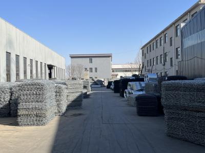 China De hete Ondergedompelde Gegalvaniseerde Mand Mesh For Retaining Wall van Gabion van de Staaldraad Te koop