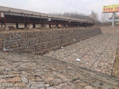 Cina canestro Mesh With 380 del gabbione del cavo della cimossa di 3.4mm 4.0mm - resistenza alla trazione 400Mpa in vendita