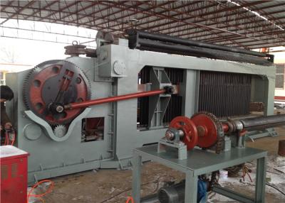 China 3 Twist 5 Twist Heavy Duty Hexagonal Wire Mesh Machine 2mm 4mm wire diameter for sale