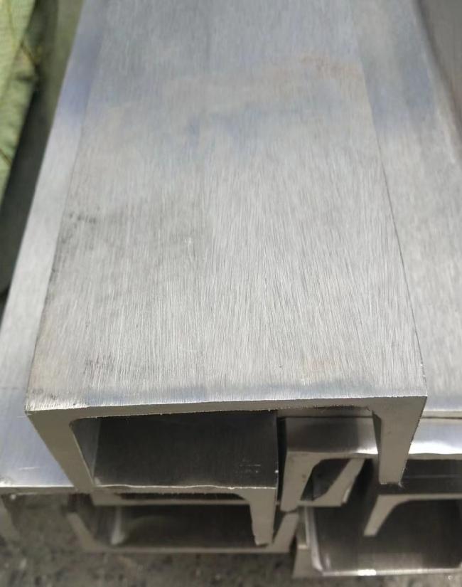High Quality Galvanized C Purlin Carbon Steel Channel Sizes Structural Steel C Channel Price