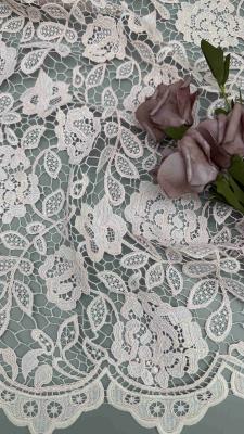 중국 100% 폴리 오프 하얀 캐시우 고품질 화학 수직 랜스 천 여성 의류 판매용