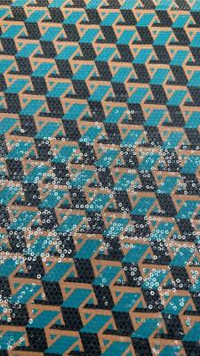 中国 鮮やかな印刷されたセキンの刺身 幾何学的なパターン 明るいセキンの地面 全幅 販売のため