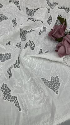 중국 웨딩 드레스를 위한 백색 홀업 embroidered renda 직물 레이저 테크 판매용