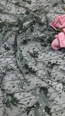 중국 블랙 시퀸 자수 플로럴 메쉬 원단, 은은한 광택의 시어 엘레강스, 뉴 컬렉션을 위해 판매용