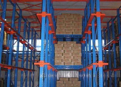 Cina Azionamento di più grande capacità dentro ed azionamento attraverso il deposito di racking accatastabile in vendita