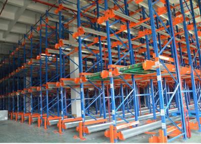 Cina Racking radiofonico della navetta di sicurezza per l'acciaio laminato a freddo stoccaggio industriale Q235 in vendita