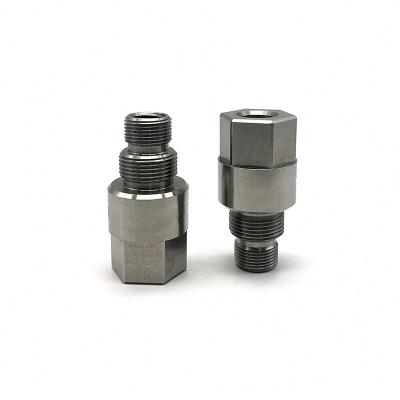 China Roestvrij staal die 0.01mm Precisiecnc Draaiende Delen plateren Te koop