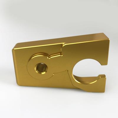 Cina Parti di alluminio di superficie di fresatura di CNC del piatto di colore dello spazio in bianco chiare in vendita