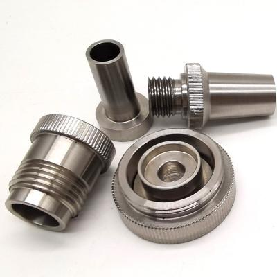 Cina pezzi meccanici di titanio d'anodizzazione di tolleranza di 0.01mm in vendita