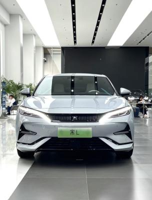 Cina 5 porte 5 posti BYD Song L EV 602 km SUV a quattro ruote motrici ed eccellenza nel design in vendita