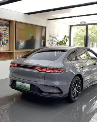 中国 2025 Model EV 701KM Edition 4 Doors 5 Seaters Battery Electric Vehicle For 5 Passengers 販売のため