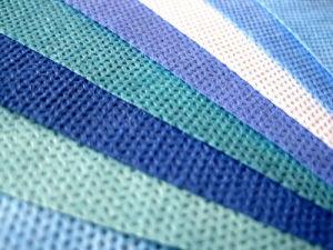 China Anti UV Hydrophilic Non Woven Fabric , Agriculture Non Woven Fabric Blue Color for sale