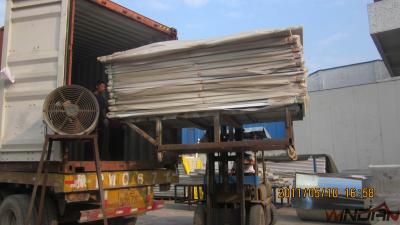 China 50MM EPS Wall Panel Side Draft Paint Booth for Car Repair Shop Choice for sale