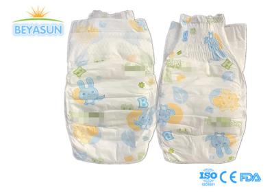 China Venda a retalho de roupas íntimas descartáveis Regulares Bebés prematuros Fraldas Fraldas para bebés à venda