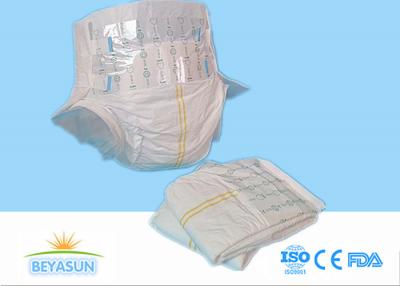 China Fraldas para idosos Suave, respirável e de alta absorção Fraldas para adultos Tipo de fita impressa for sale